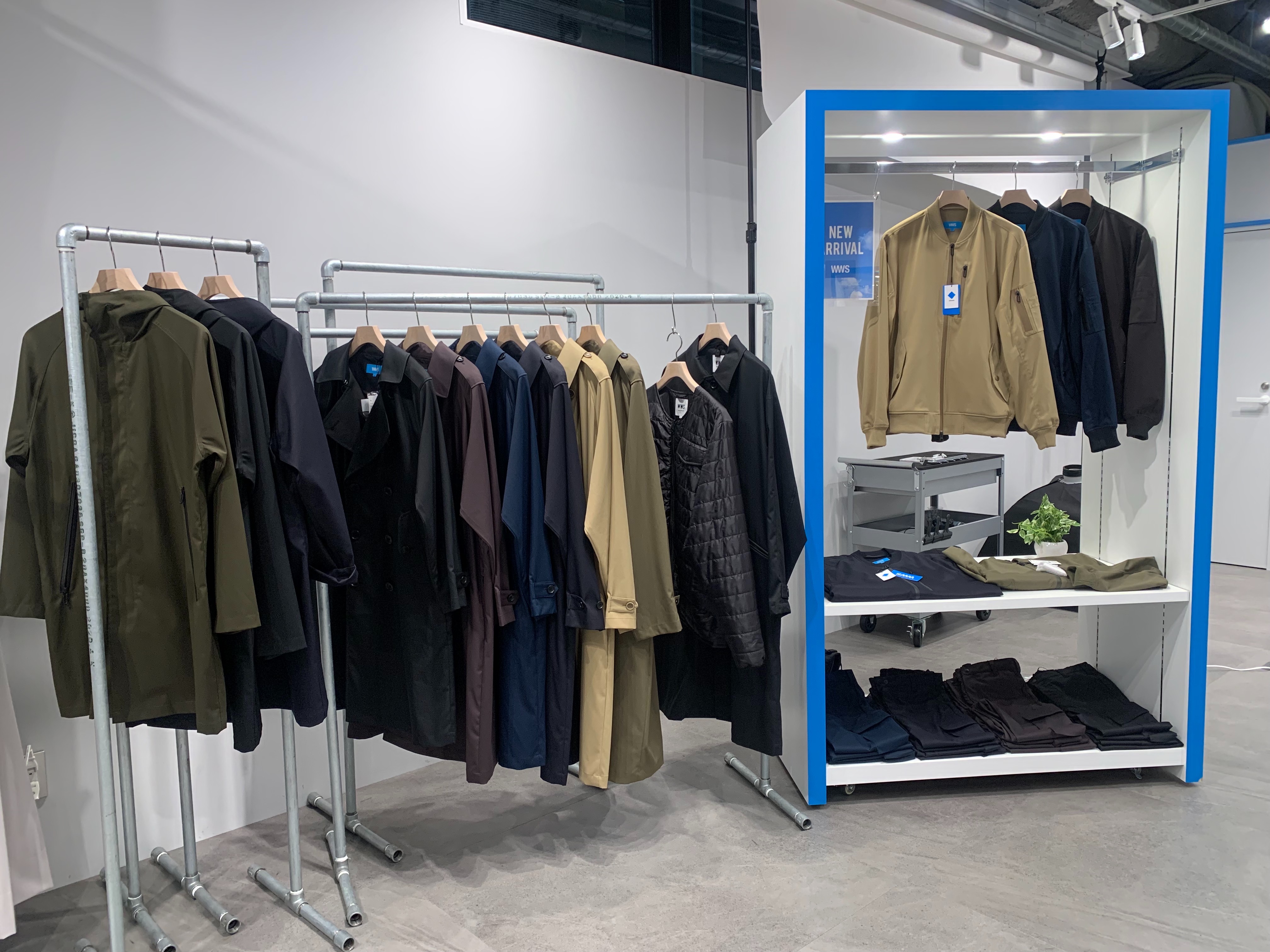 WWS Flagship Store新宿の魅力 -WWSワークウェアスーツ公式オンラインストア